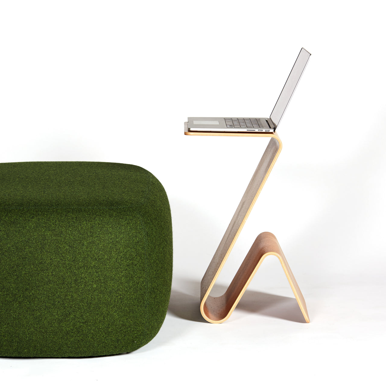 Cobra Table – Corral Design