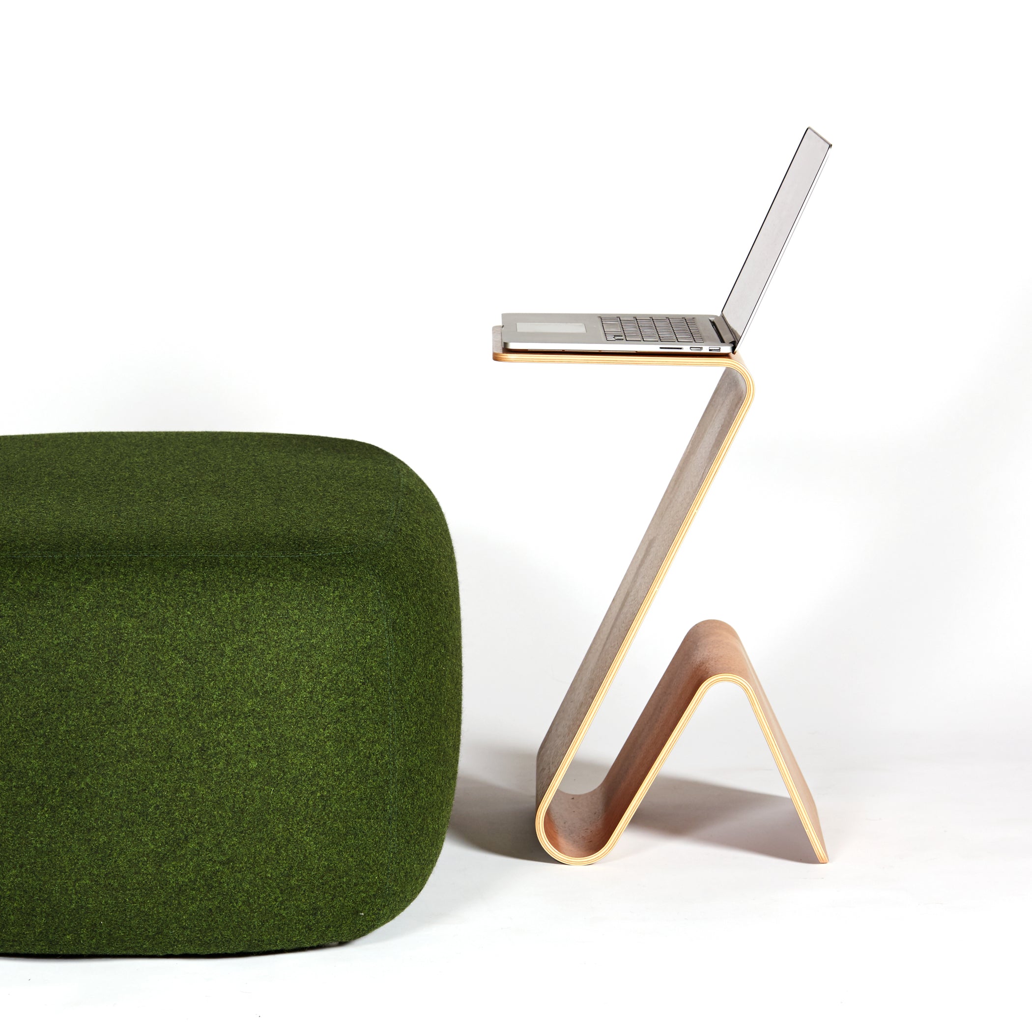 Cobra Table – Corral Design